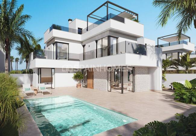 Modern Villas with Pools and Parking in Torre Pacheco