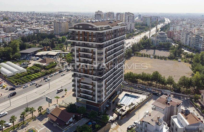 Apartments with Panoramic View in a Complex in Antalya Kepez