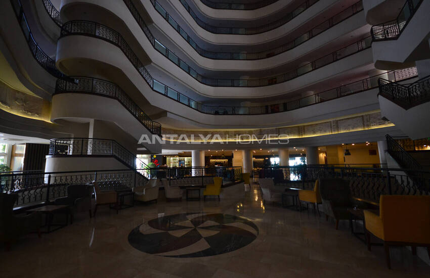Alanya'da Gold City Residence'ta Dağ Manzaralı Daire