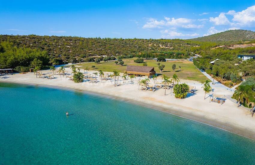 Villas with Panoramic Sea Views and Private Pools in Mugla Milas