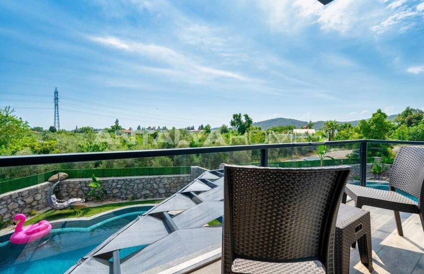 Muğla Fethiye'de Doğa ile İç İçe Açık ve Kapalı Havuzlu Villa Muğla Fethiye'de Doğa ile İç İçe Açık ve Kapalı Havuzlu Villa