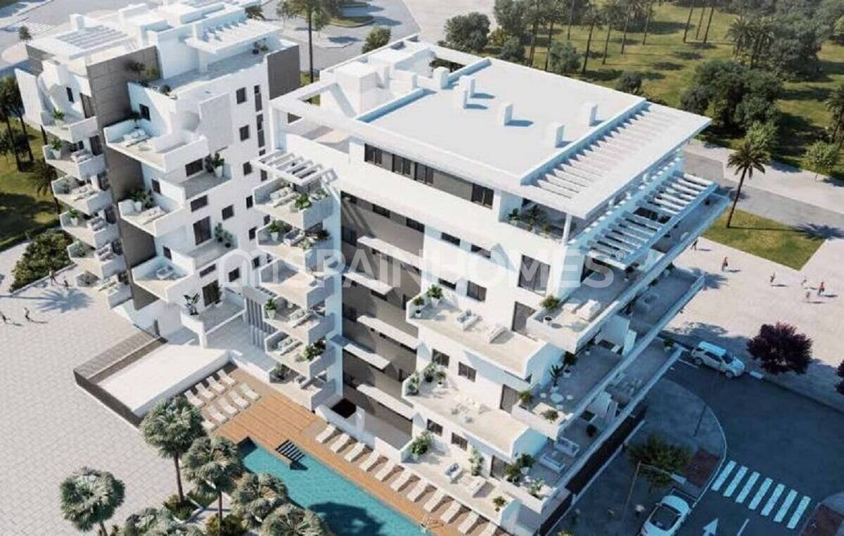 Centrally Located Apartment Near the Beach in Málaga Center