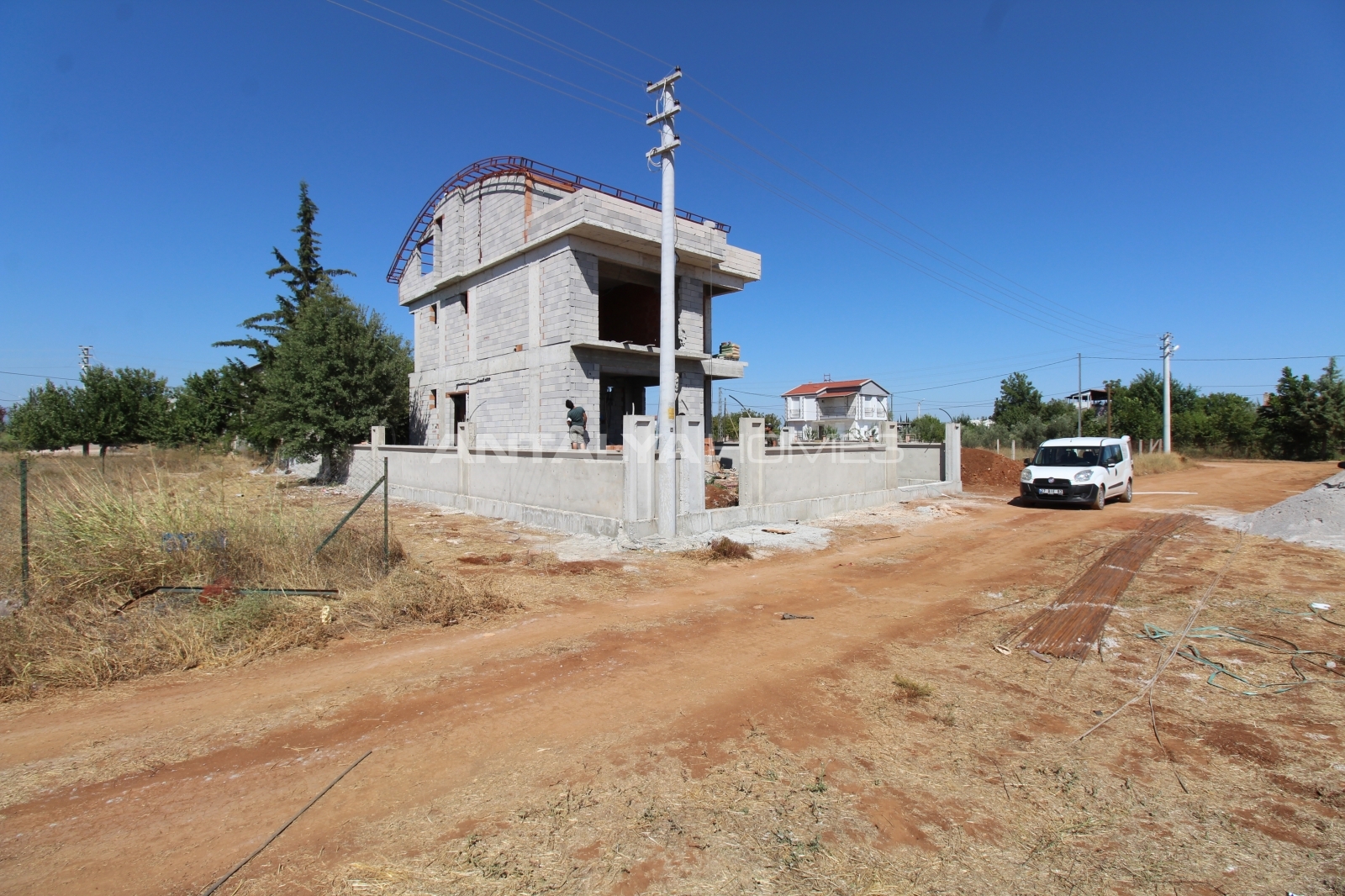 private-duplex-villa-in-a-peaceful-location-in-d-emealt