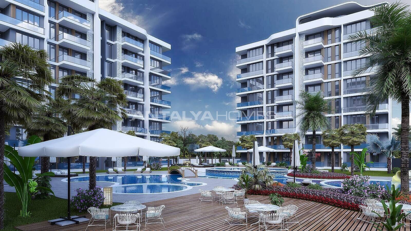 Chic Flat with Pool View in a Complex in Antalya Altintas