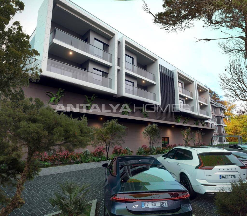 Investment Apartments on the Main Road in Altintas Antalya
