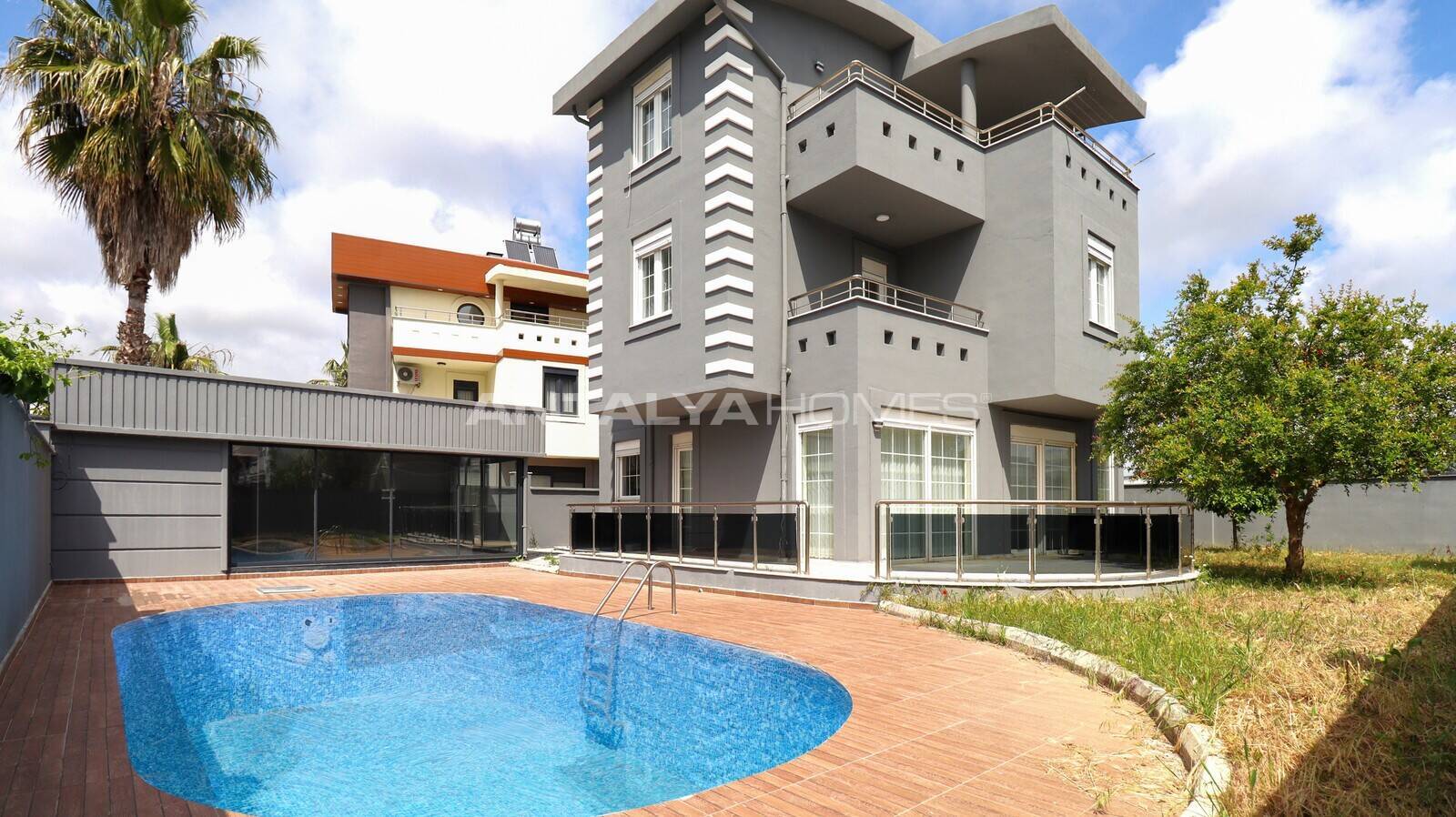 Furnished House with Sauna in Antalya Belek