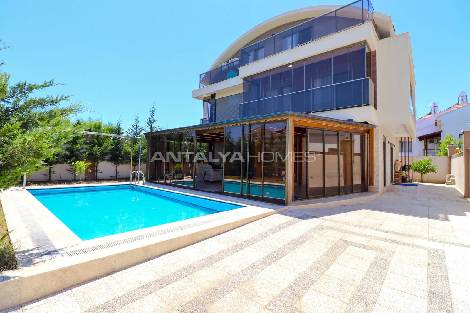 Antalya Belek'te Özel Havuzlu Müstakil Ev