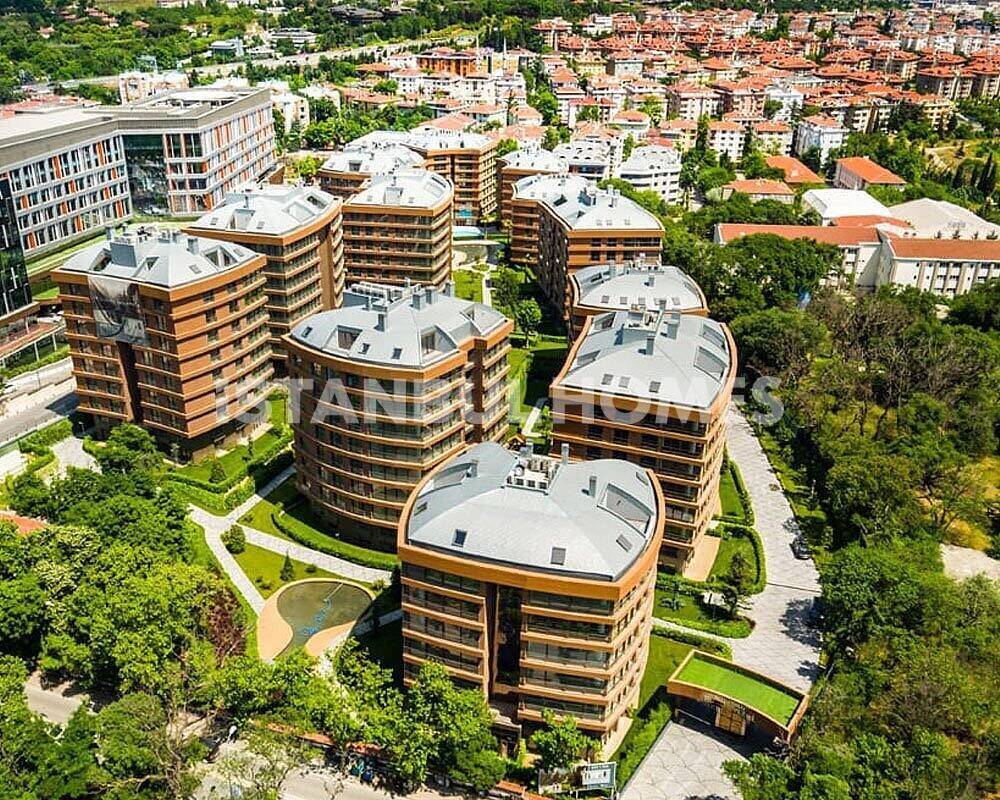 High Quality Apartments with Green Areas in Uskudar Altunizade