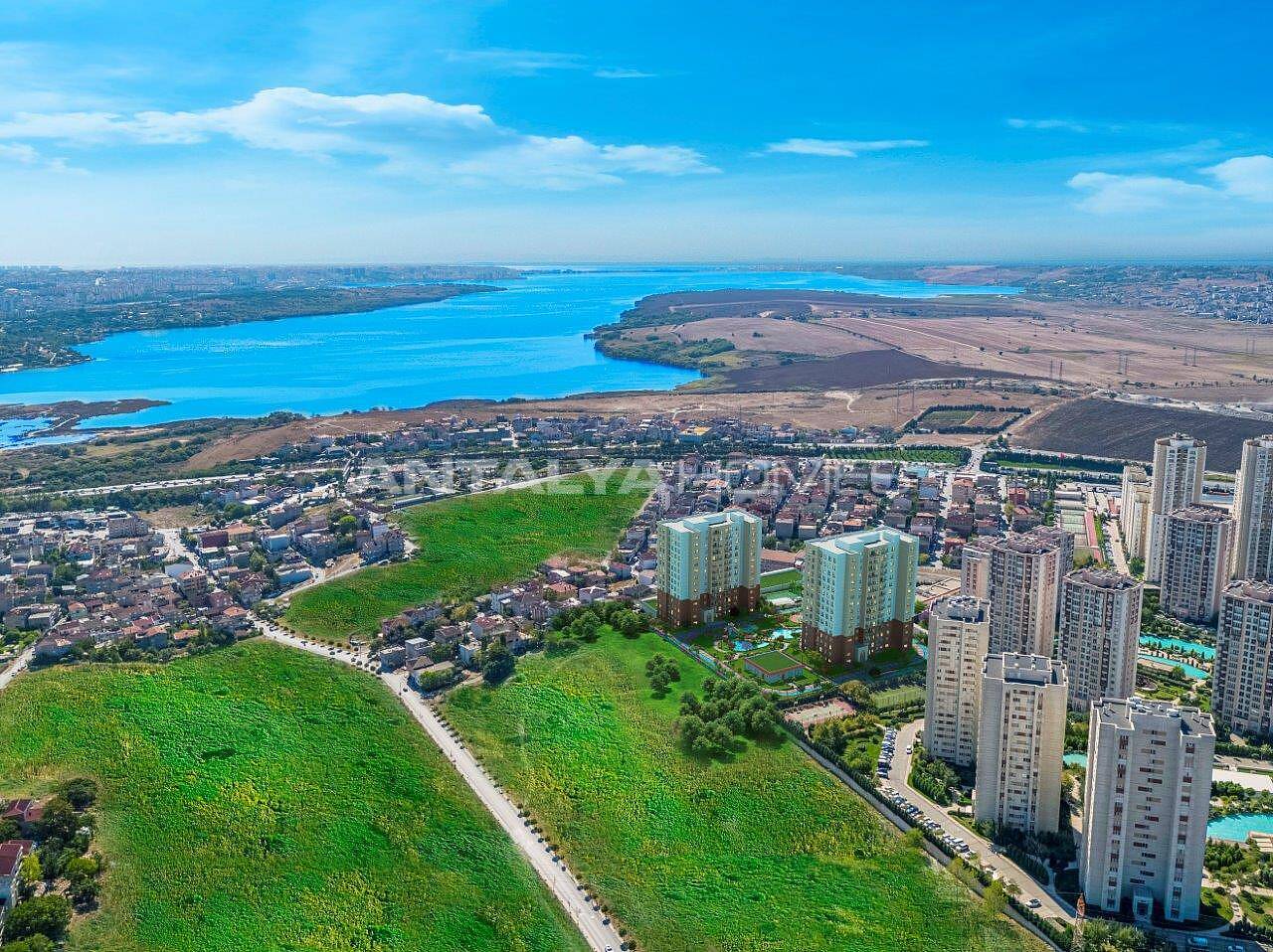 Well Located Apartments With Lake Views In Avcilar Istanbul