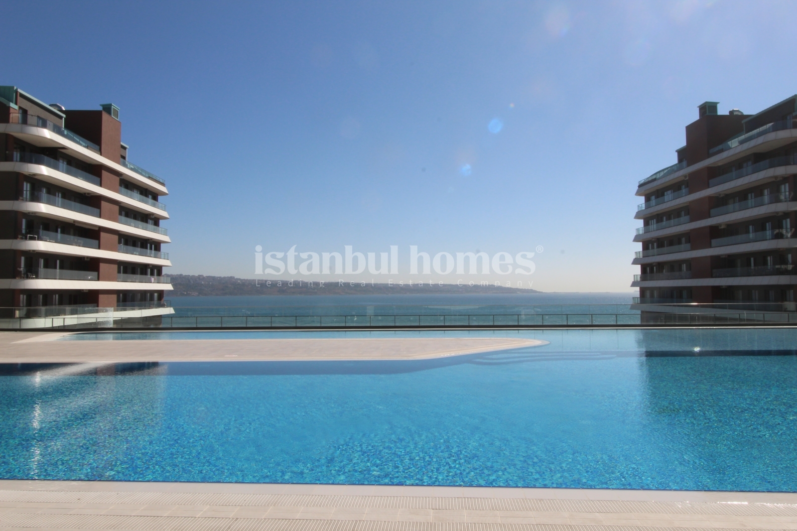 Duplex Flat in Luxury Seafront Complex in Istanbul