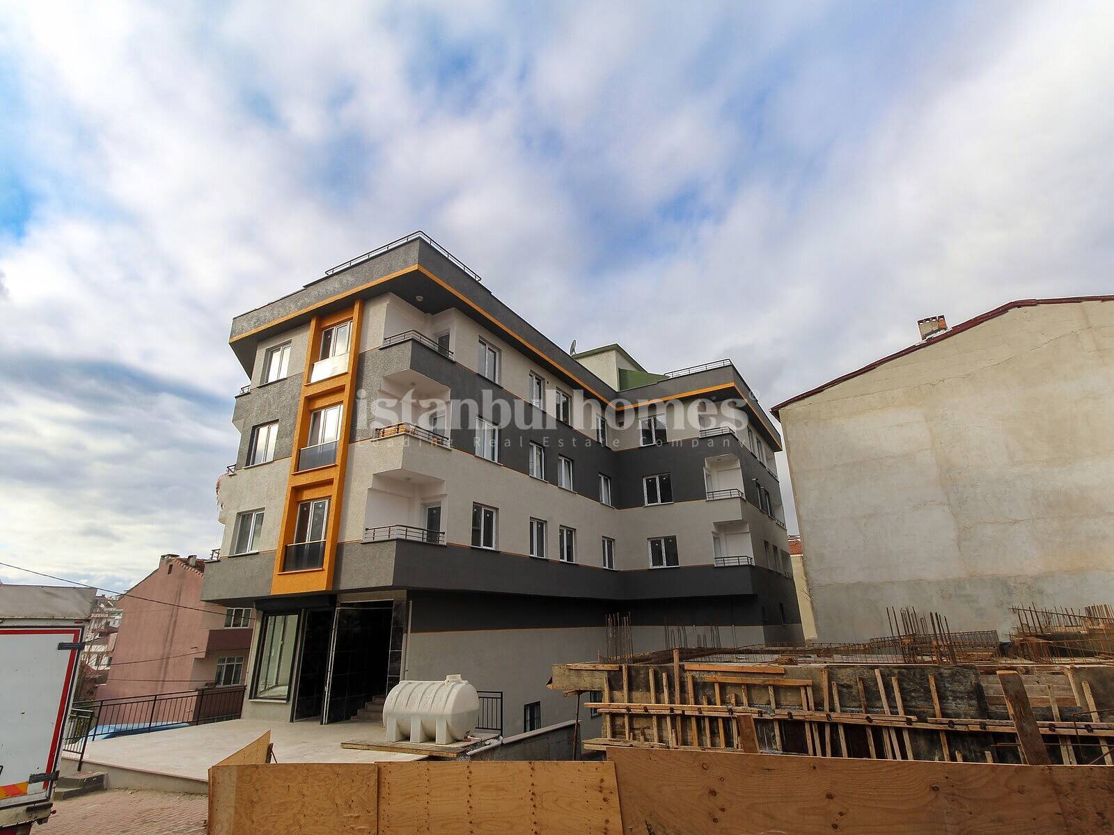 Investment Flats in New Building in Basaksehir Istanbul