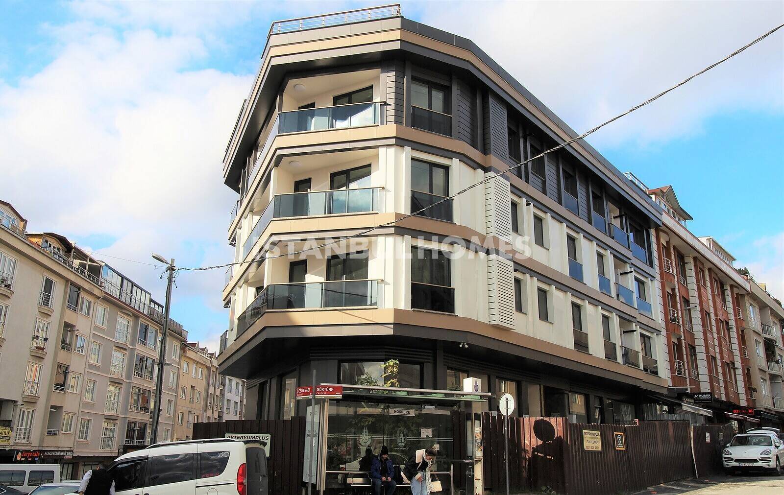 Eyüpsultan Göktürk Merkezde Şehir Manzaralı Daireler