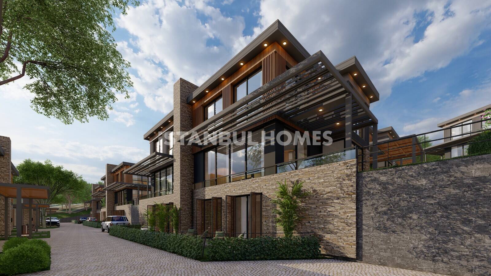 Luxury Houses with Private Pools and Garden in Umraniye Istanbul