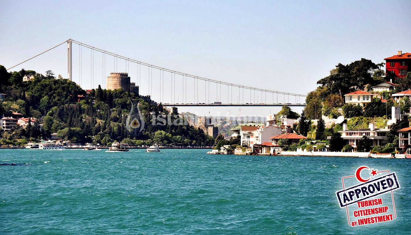 Luxury Mansions Offer Easy Access to the Sea in Tarabya