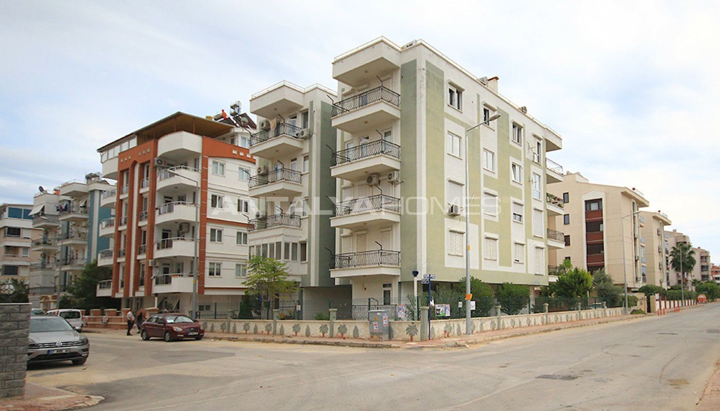 Spacieux Appartement dans le Quartier de Güzeloluk, Antalya